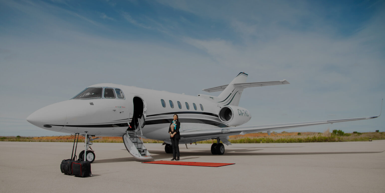 AOM Aviation Group - Homepage